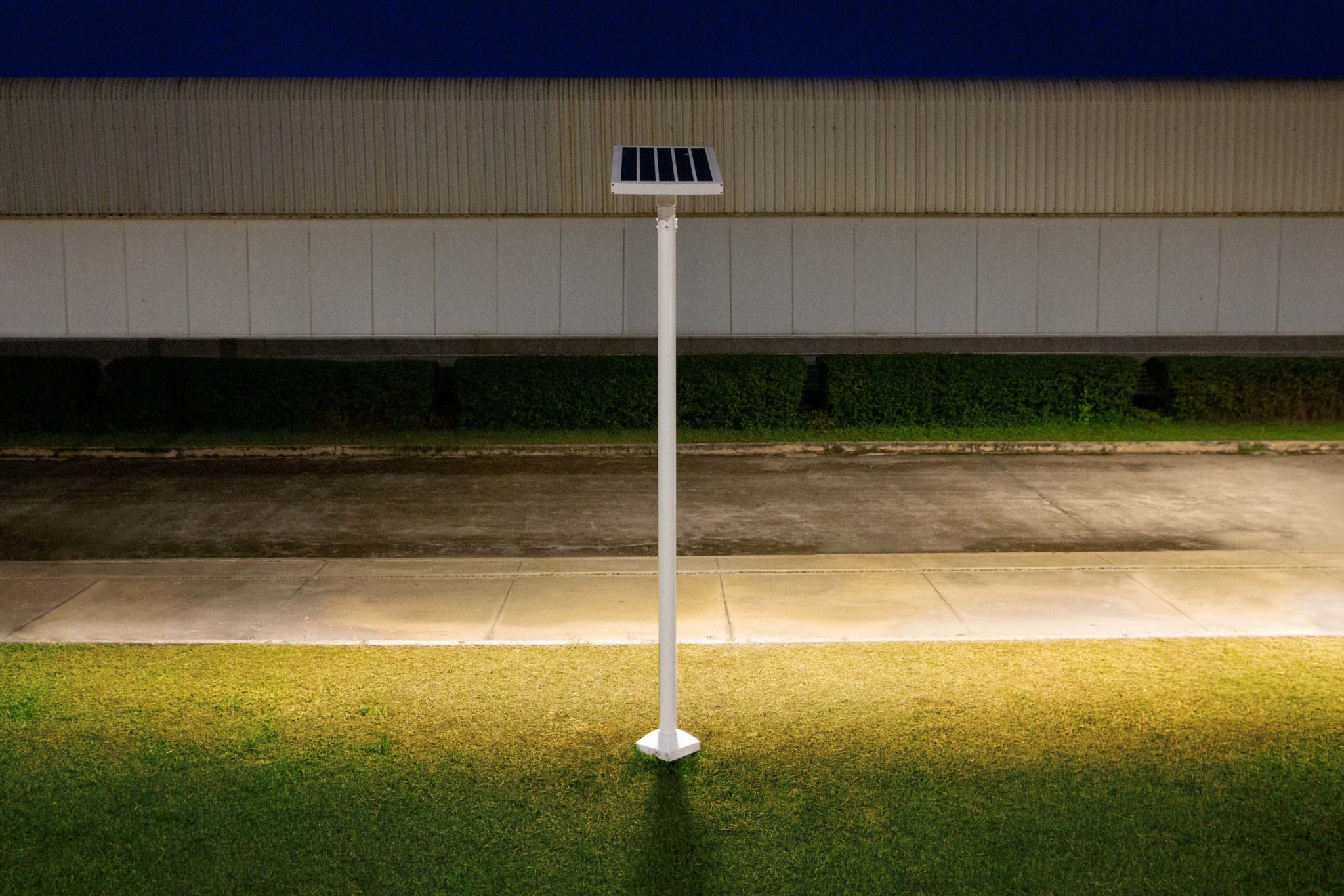 Solar integrated post top - NATURE SOURCE - Solar Lighting by LIGMAN